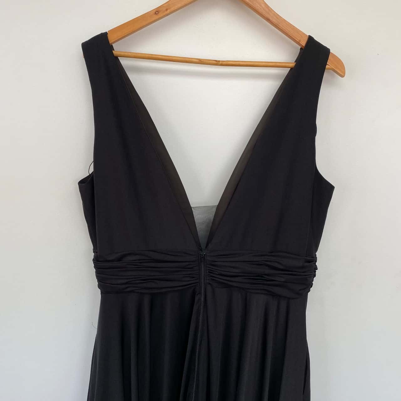 Jadore Black Sleeveless Maxi Dress Size 18