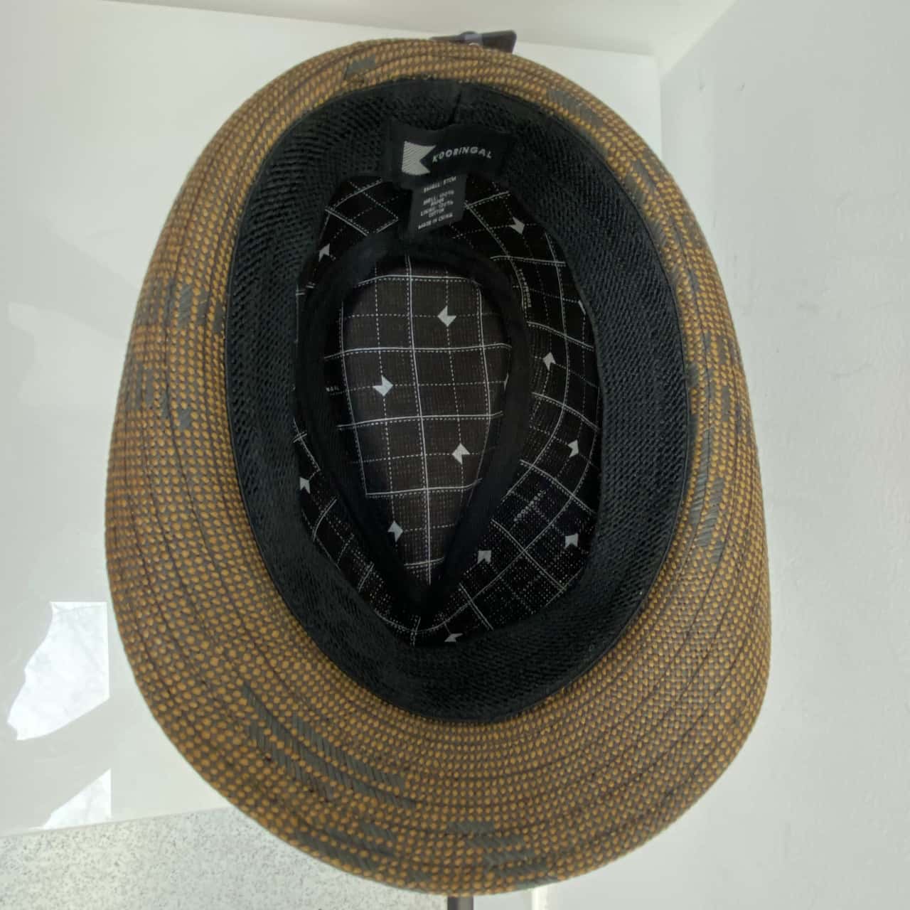 Kooringal Tan Brown Fedora Style Paper Hat. One Size 57cm. New with tags(s)