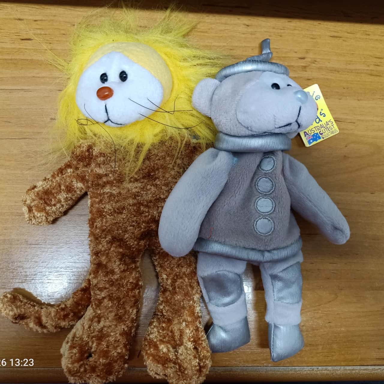 Beanie Kids Beanie x2 bears " wizard of Oz", tin man & lion