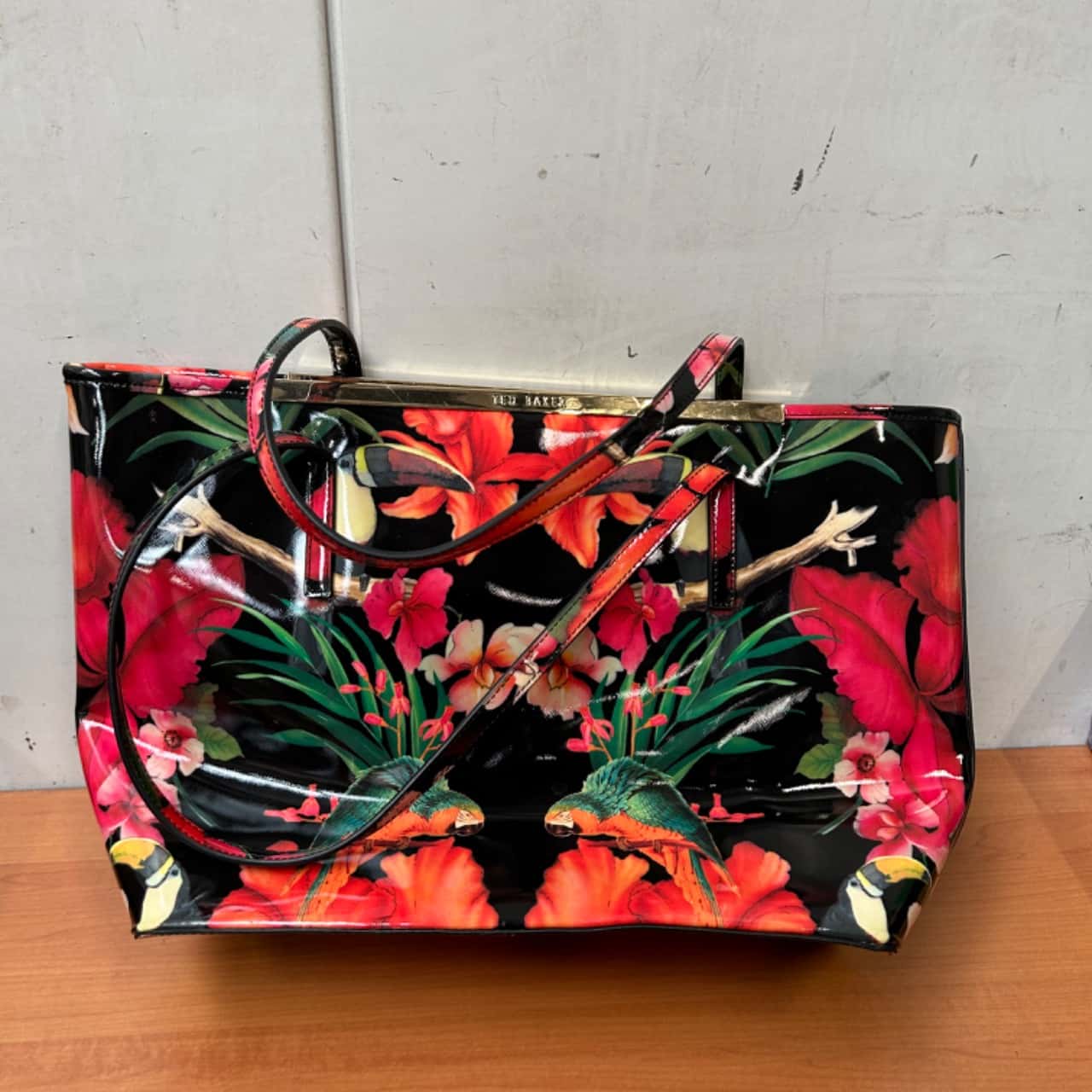 Ted Baker Womens Floral / Red handbag (s)