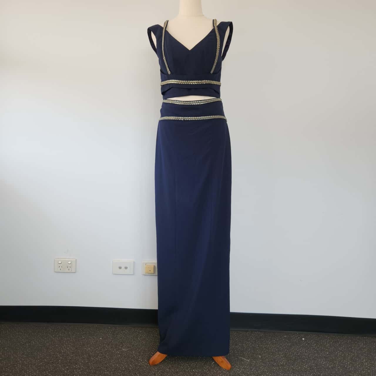 Bariano Navy Blue Silver Chain Top and Skirt SET Size 10 / M (s)