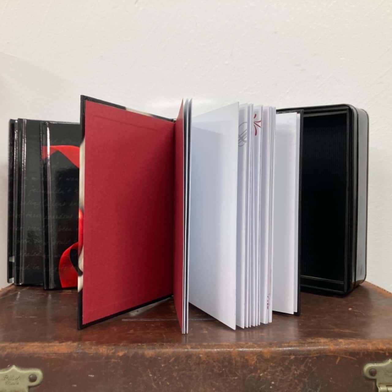 4x Twilight Notebook Set in Tin(s)