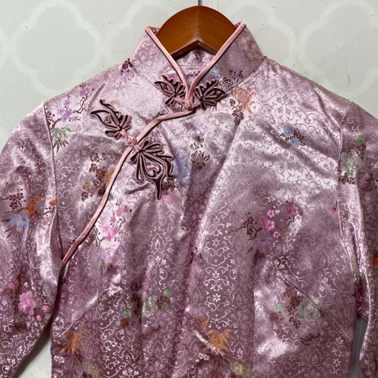 Women’s Haofu Size S/XS Metallic Pink & Floral Chinese Dress (Cheongsam)