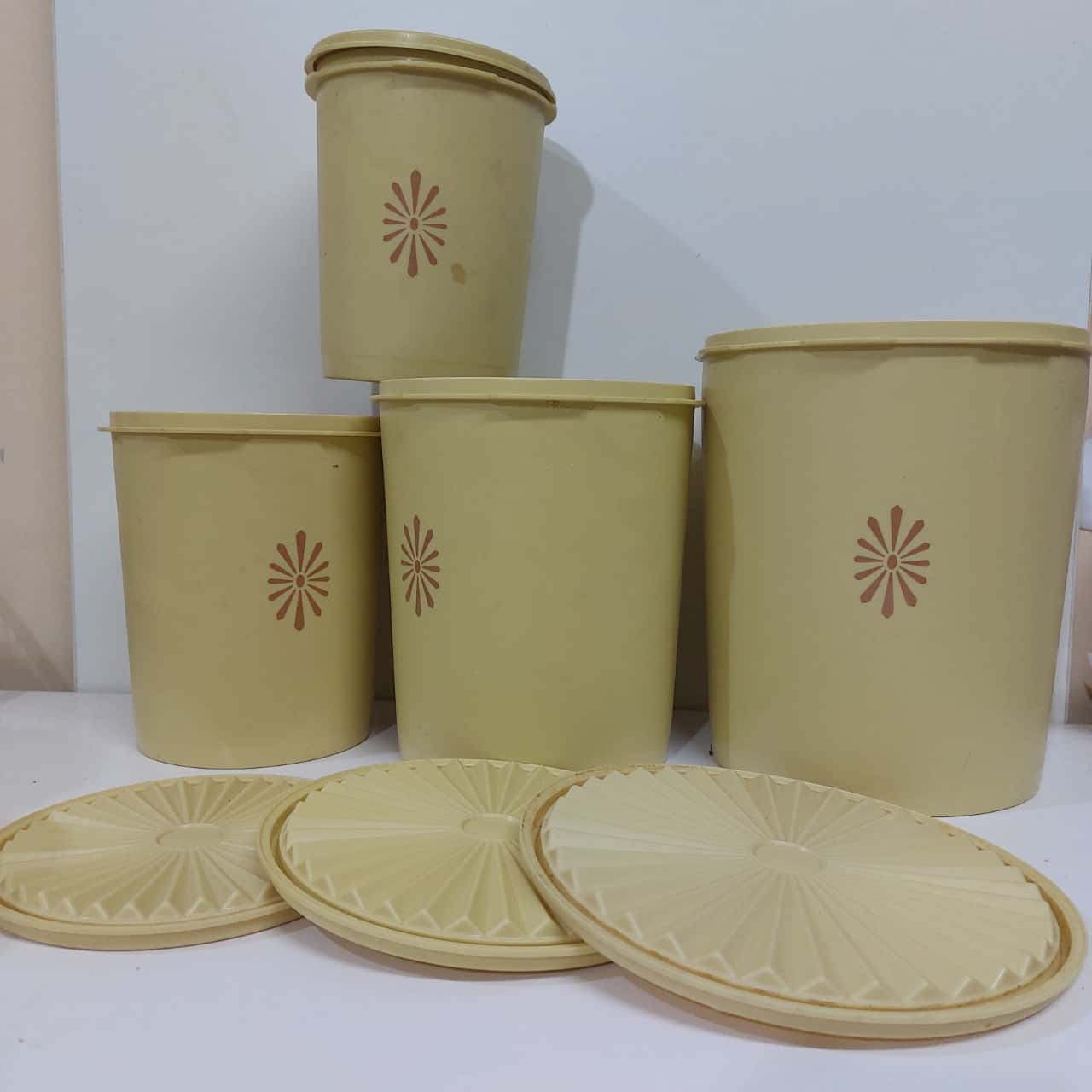 Yellow Tupperware Canister Set Vintage (s)