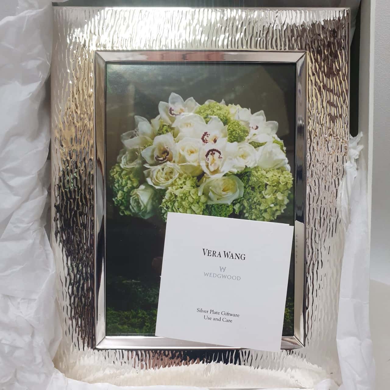 VERA WANG For WEDGEWOOD Boxed Silver Plated Picture Frame
