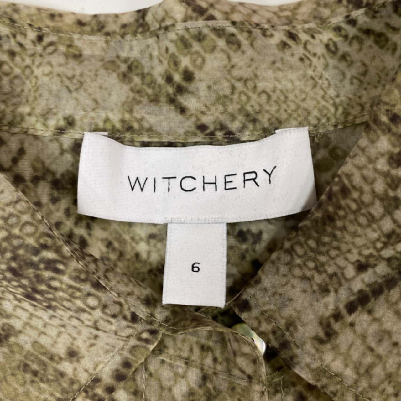 Witchery Womens Silk blend Snake Skin Size 6 Long Sleeve Shirt