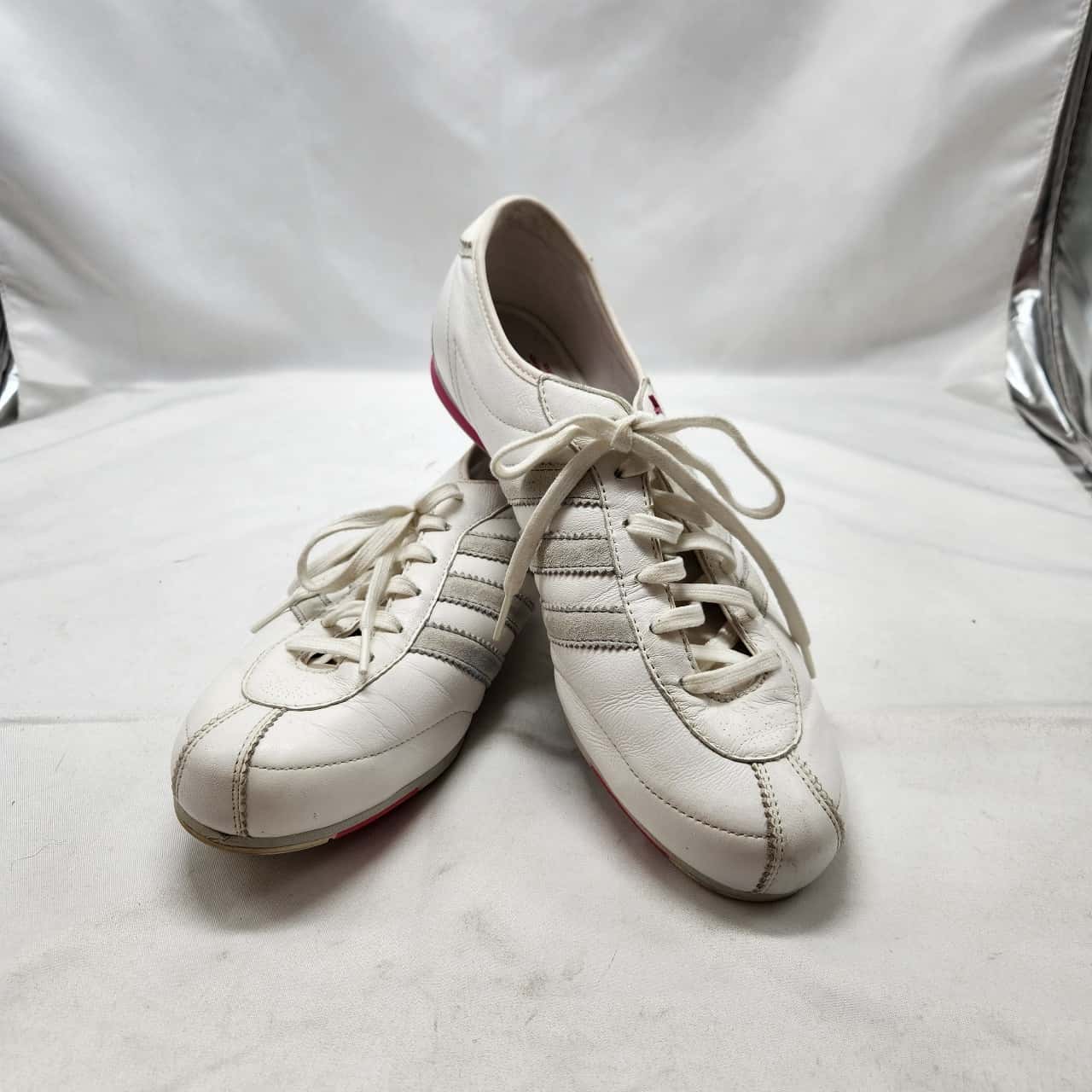 Adidas Womens Size 6.5