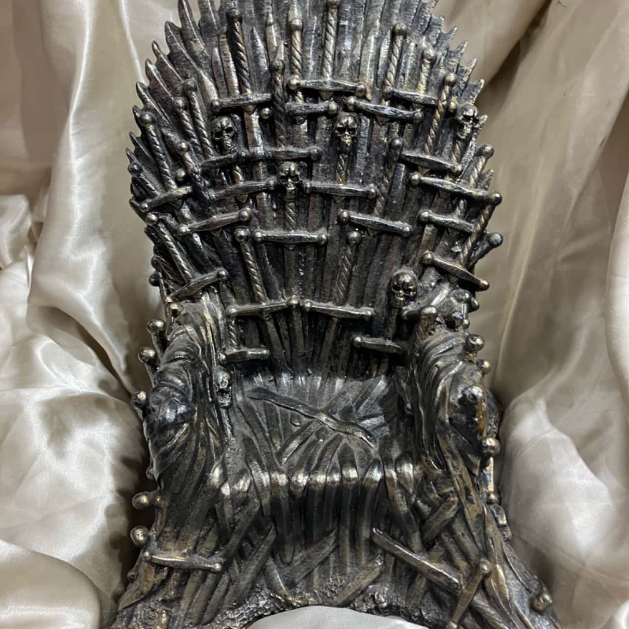 Game of Thrones 22cm Bronzed Sword Throne Chair(s)