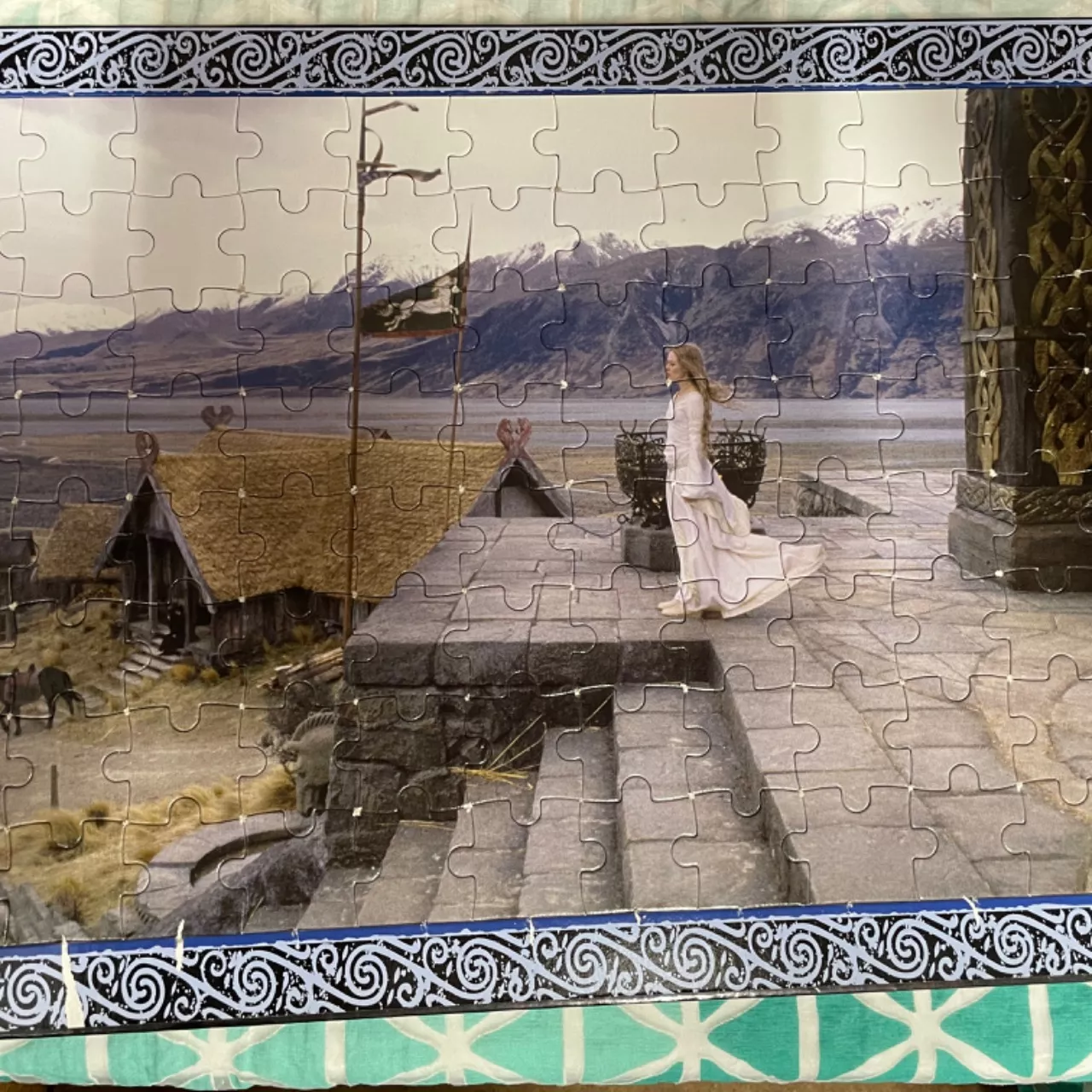 The Lord Of The Rings - The Two Towers Jigsaw Book - Used Very Good ...