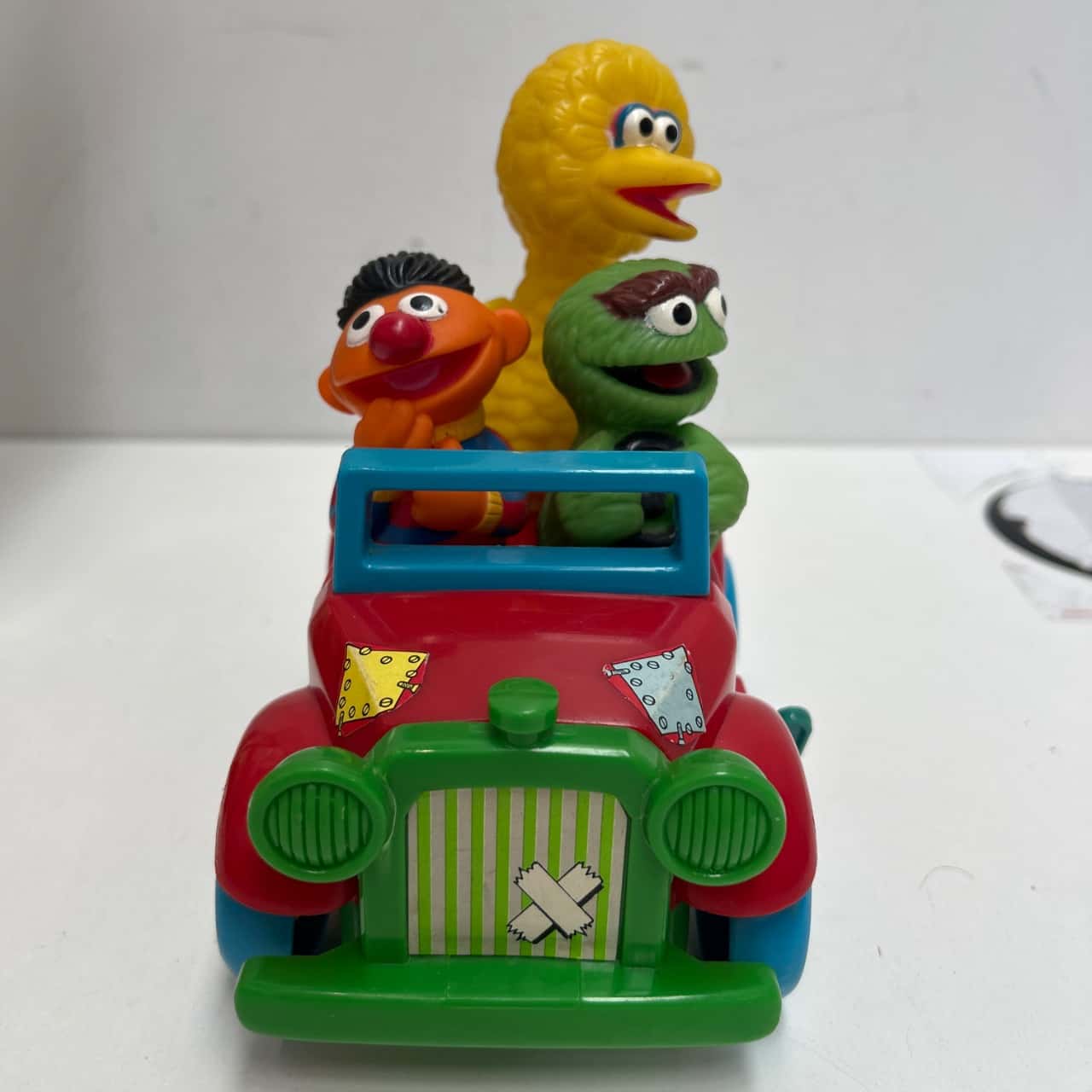 Vintage Sesame Street Wind - Up Wobbly Jalopy