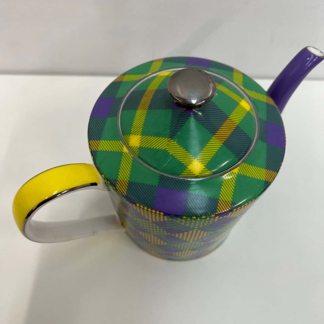 T2 Tartan Tea Pot (s)