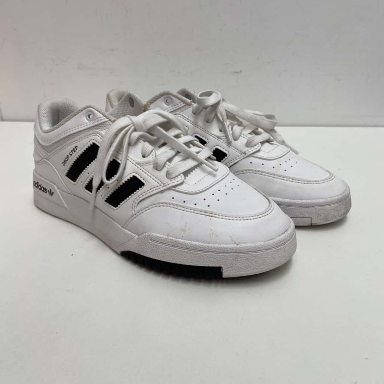 Adidas Mens 'Drop Step' Size 7US White