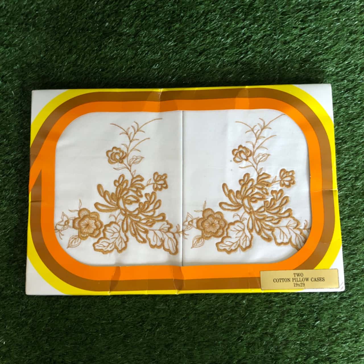 Vintage Embroidered Cotton Pillow Cases (Boxed)(s)
