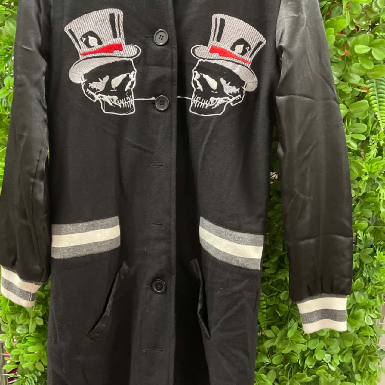 Rose Bowl Reduced Alternative Wear Unisex Size S Button Up Black / Grey ...