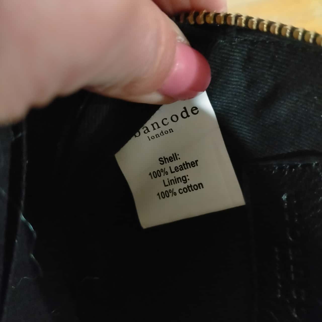 URBANCODE LONDON Black Leather Mini Handbag VGUC(s)