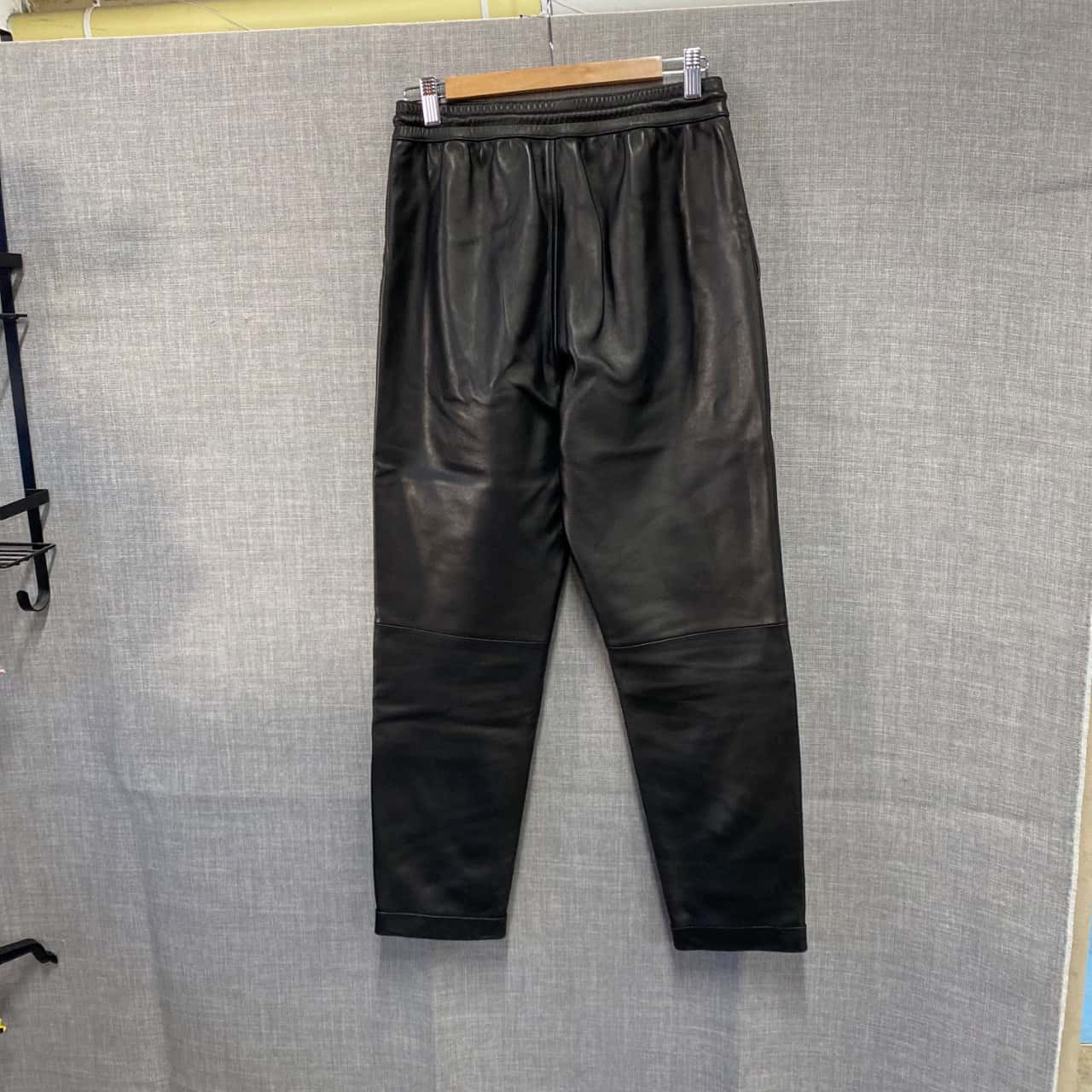 ENA PELLY Womens Size 8 Leather Pants Black