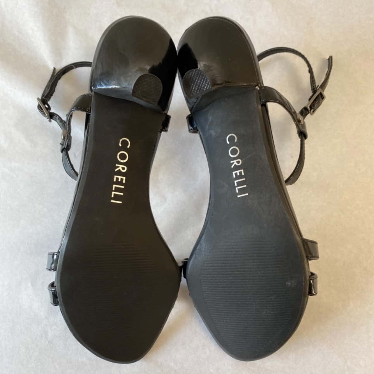 Corelli Women's Size 7 Black Devote Shoe (s)