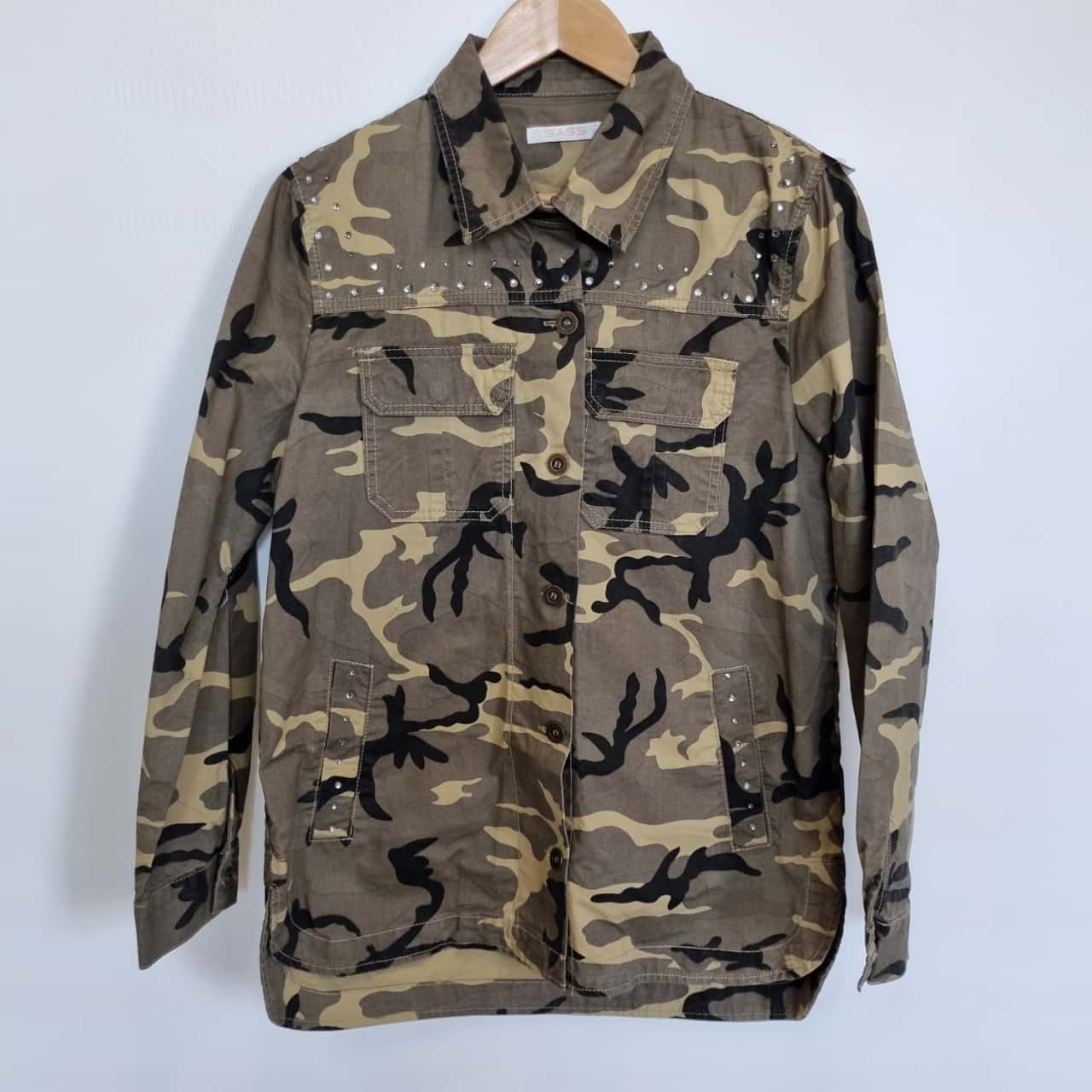 Sass Womens Size 12 Button Up Camouflage (s)