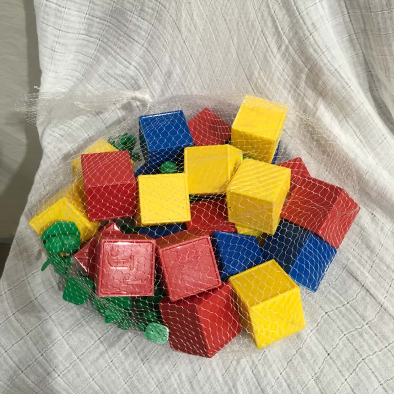 Vintage 1971 Tupperware Blocks (s)