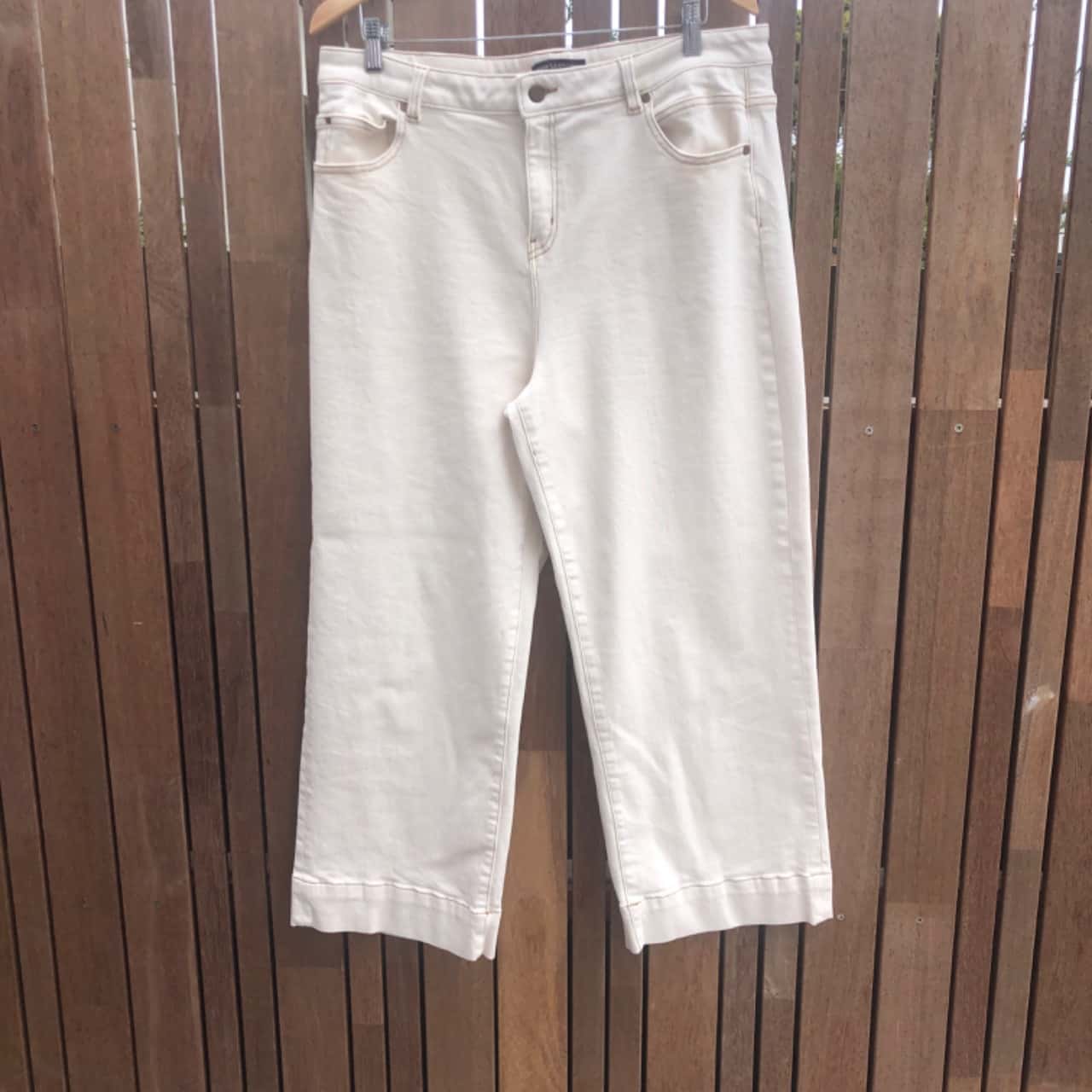 David Lawrence Wide Leg Ankle Leg Jeans. Size 16 (s)