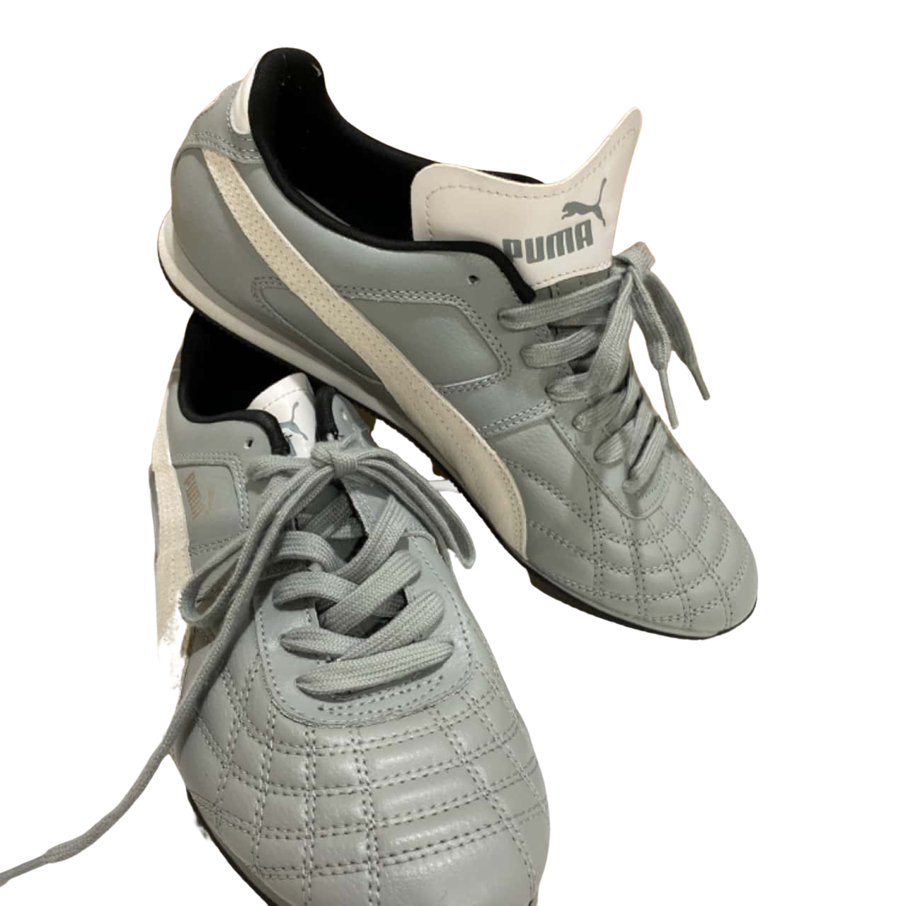 Puma Womens runners Size 7 Grey / White (s)
