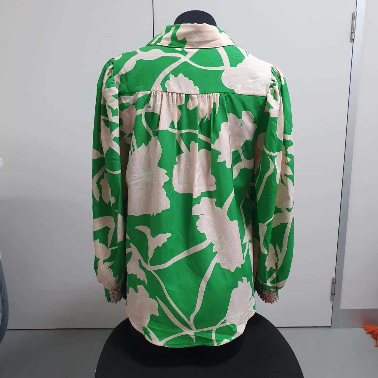 Leoni Green Leaf Kate Shirt(s)