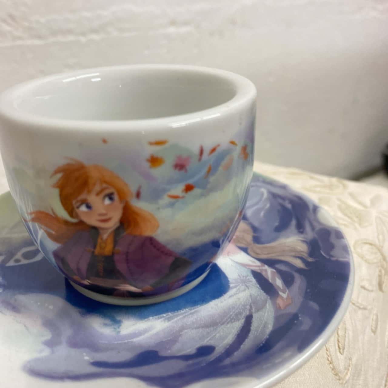 Frozen Cup and Saucer set(s)