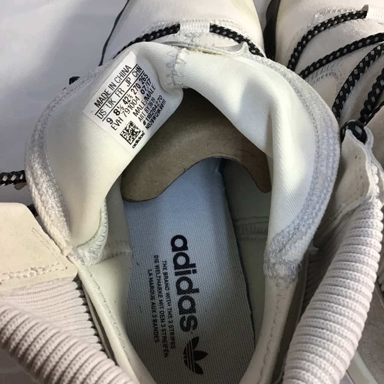 Mens Size 9 White Adidas Tubular Sneakers(s)