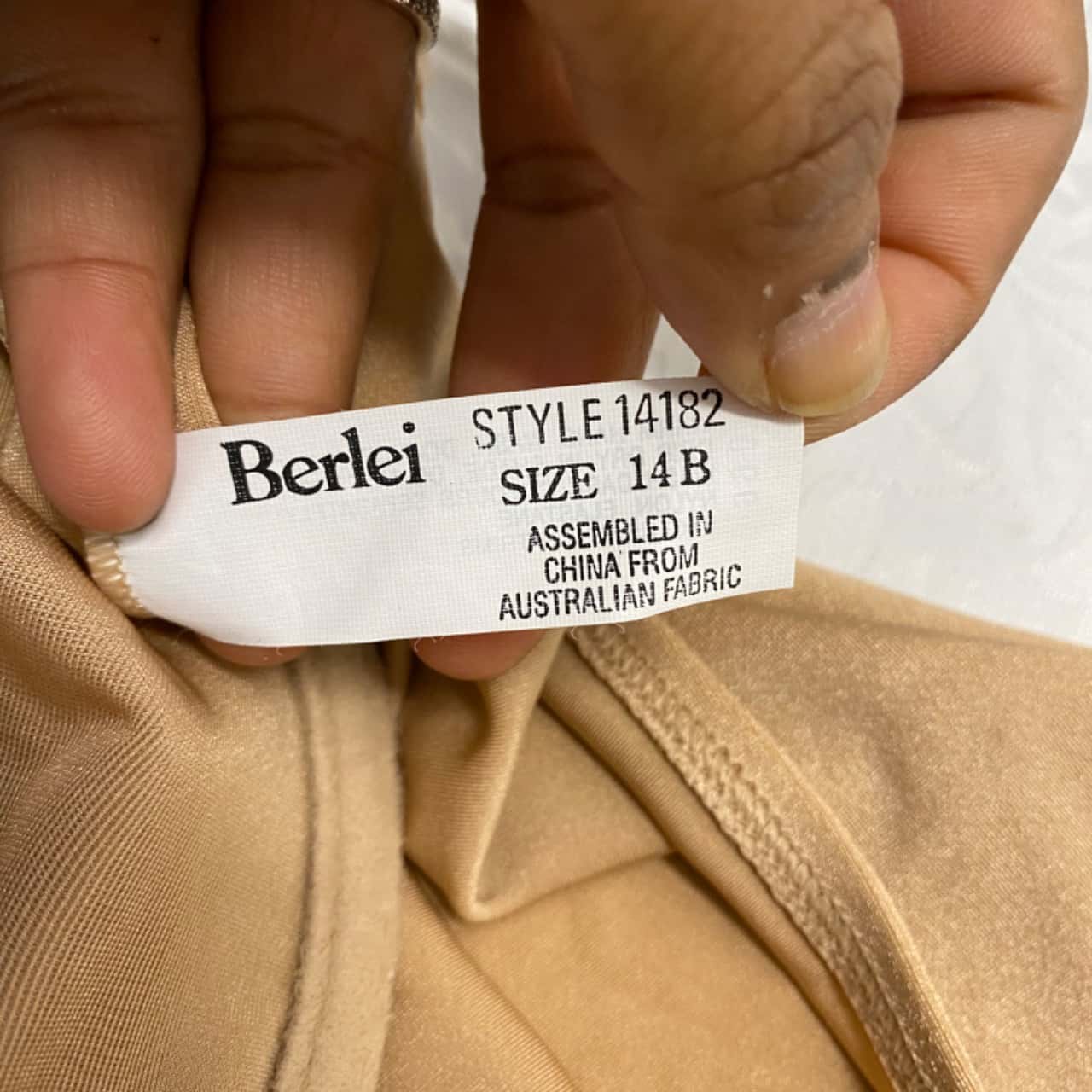 Berlei Women's Shapewear Size 14B Nude BNWT(s)