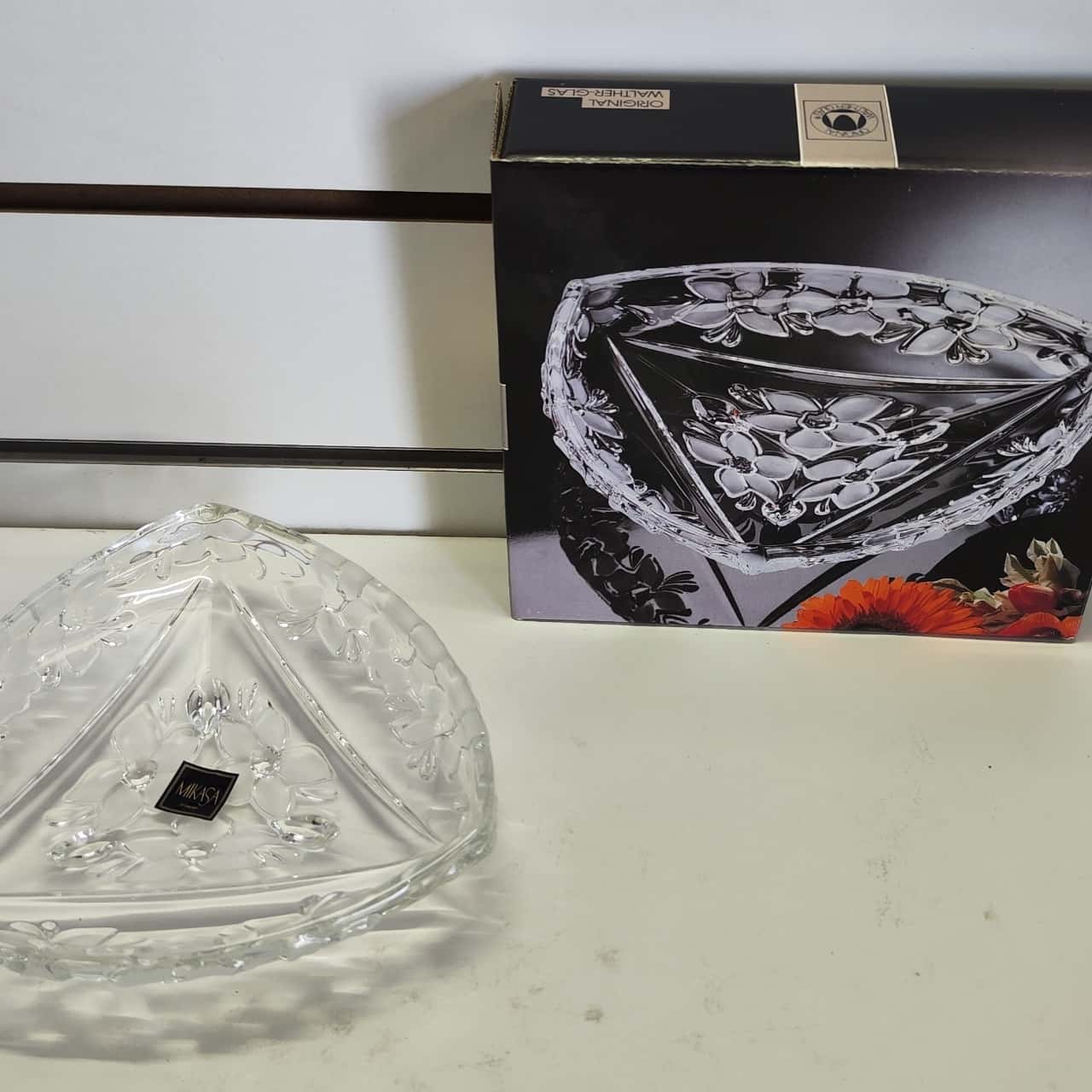 Mikasa Triangle Platter Dish (s)