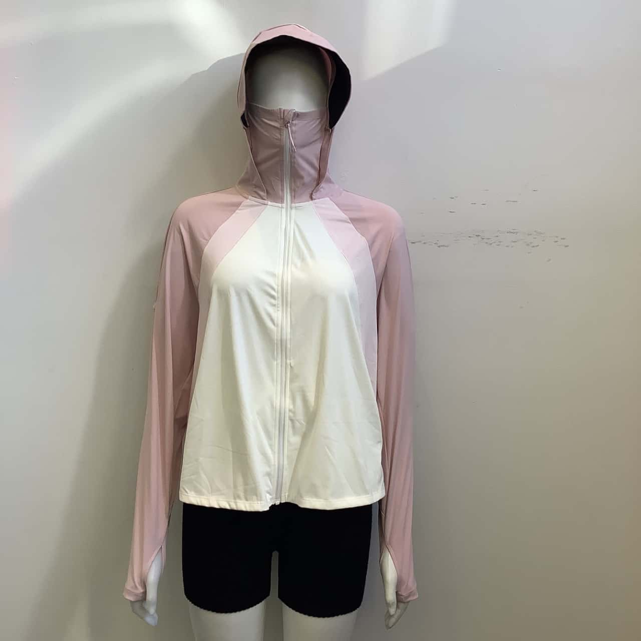 Beneunder Womens Size L-XL Sun Protection Running Jacket Pink/White