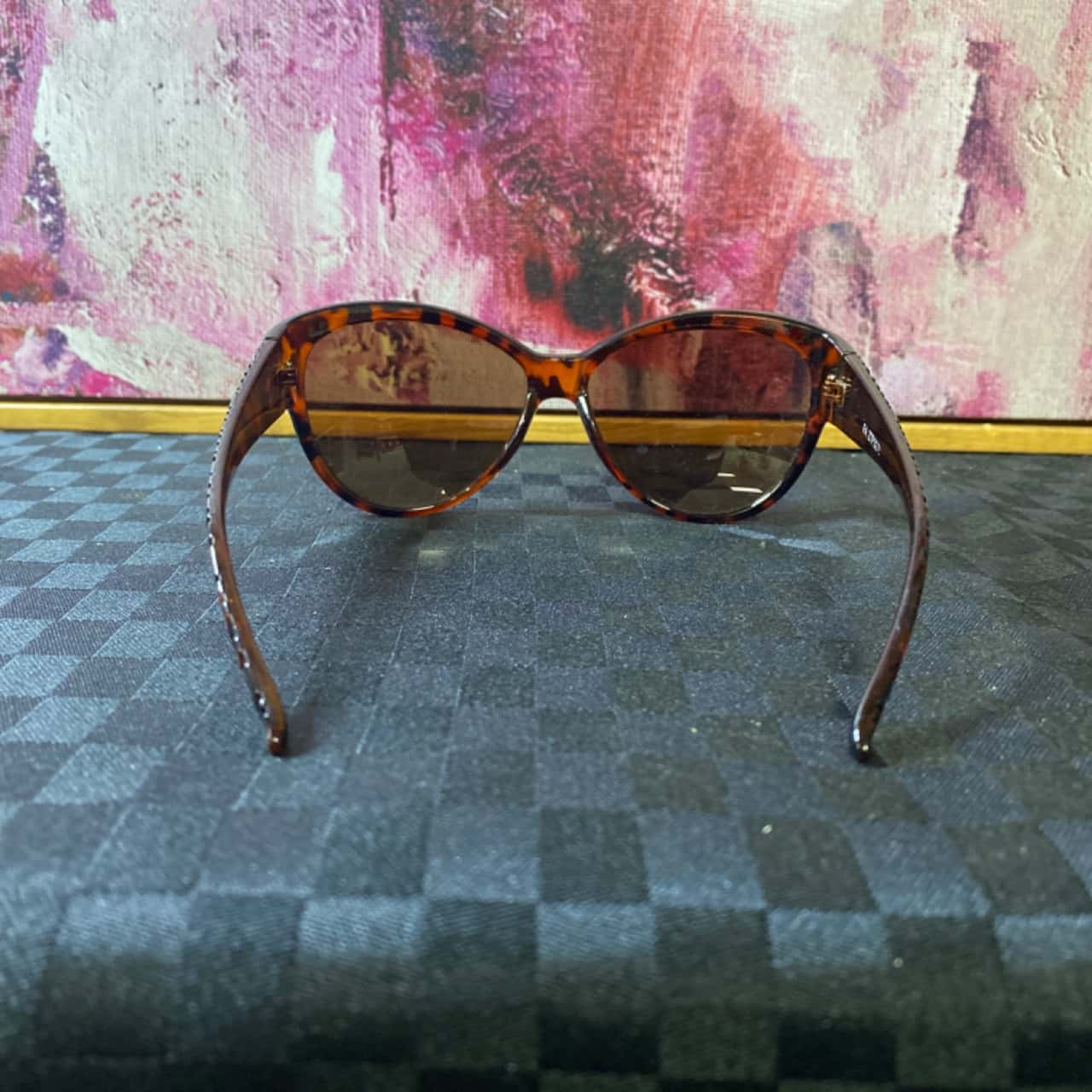 Guess Cheetah Print Sunglasses, Colour, Black and Brown(s)