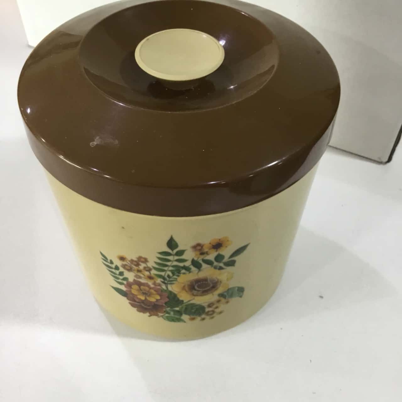 Vintage Australian Made Lidded Container Set