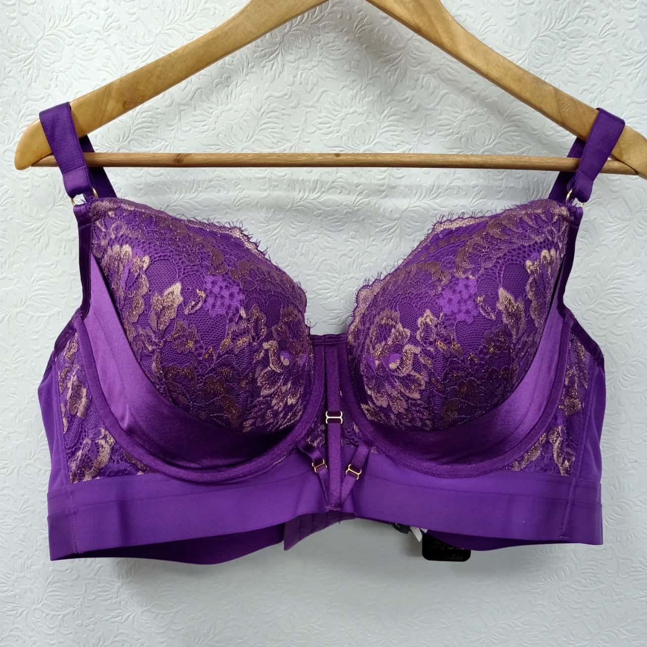 BNWT City Chic Womens bra Purple (s)