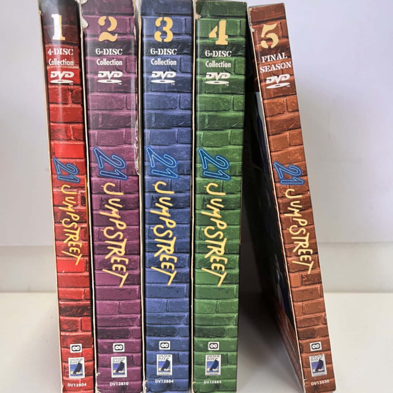 JOHNNY DEPP In “21 JUMP STREET” Complete Seasons 1-5 DVD