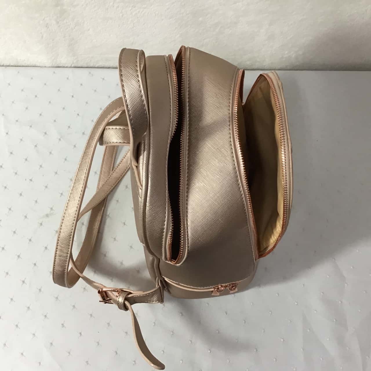 Colette Hayman Womens Textured Rose Gold Backpack