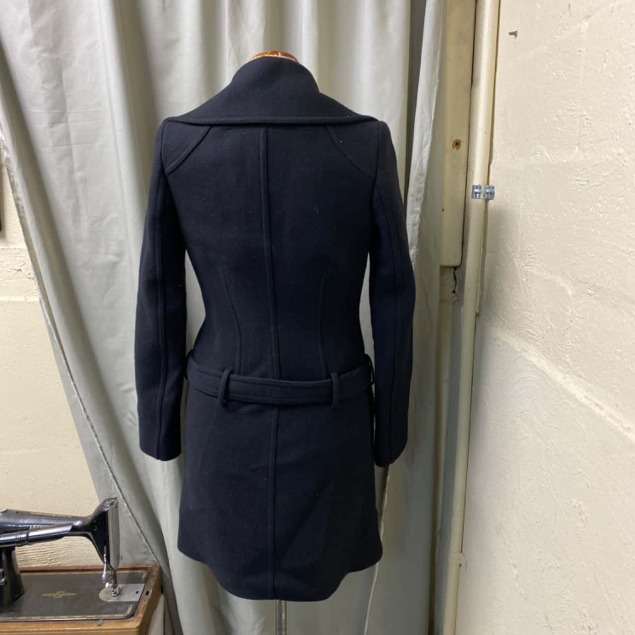 Womens Witchery Wool Blend Black Coat Size 6(s)