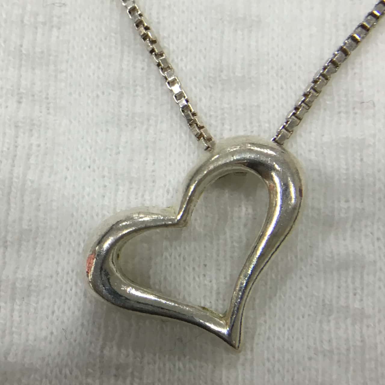 925 Sterling Silver Box Snake Chain Necklace & Silver Tone Love Heart