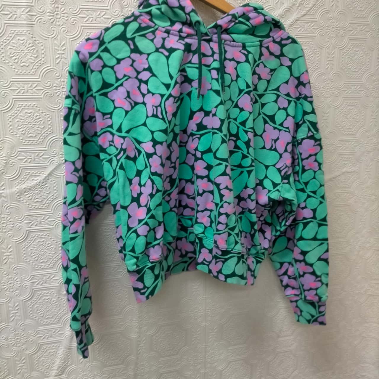 Gorman Green leaf & Purple Flowers Hoodie GUC(s)